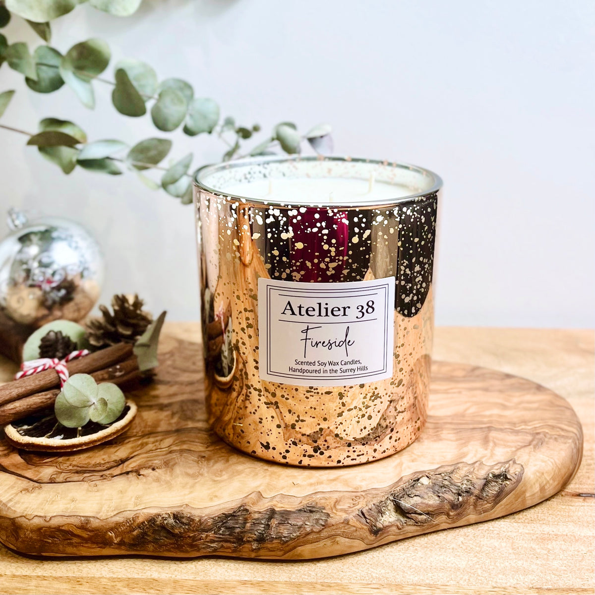 Atelier 38, Fireside, Metallic Grande, Scented Soy Wax Candle