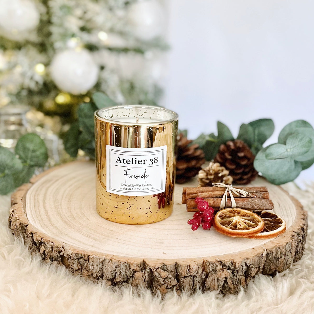 Atelier 38, Fireside, Metallic Gold Soy Wax Candle
